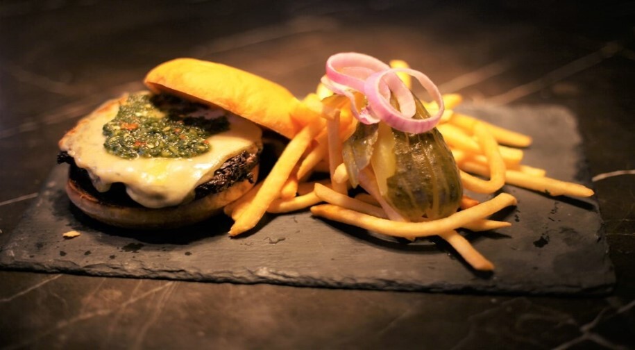 Little Island Brewing Co @ South Beach - Restaurant Guide - TableCheck